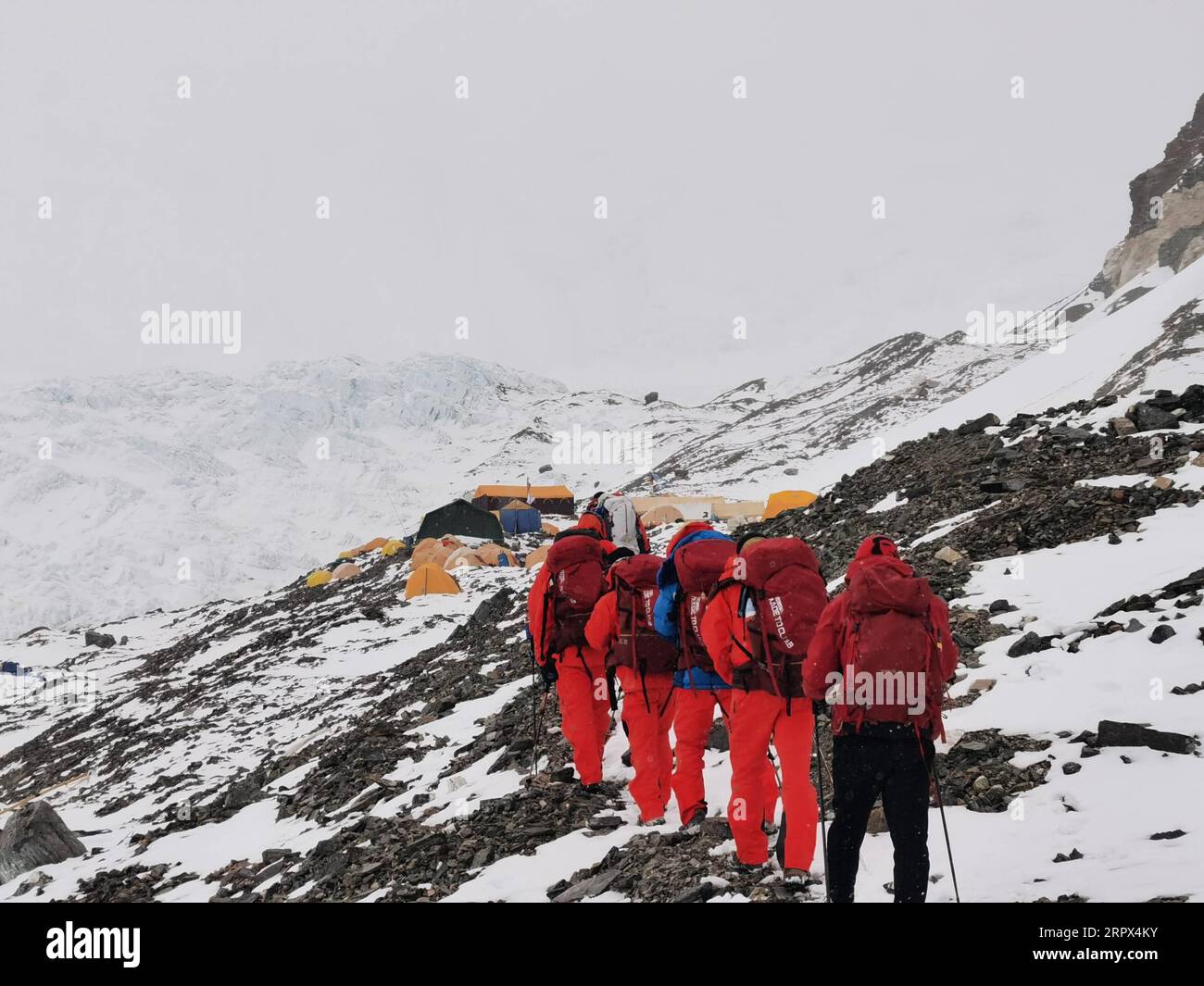 Lhagba xinhua hi-res stock photography and images - Alamy