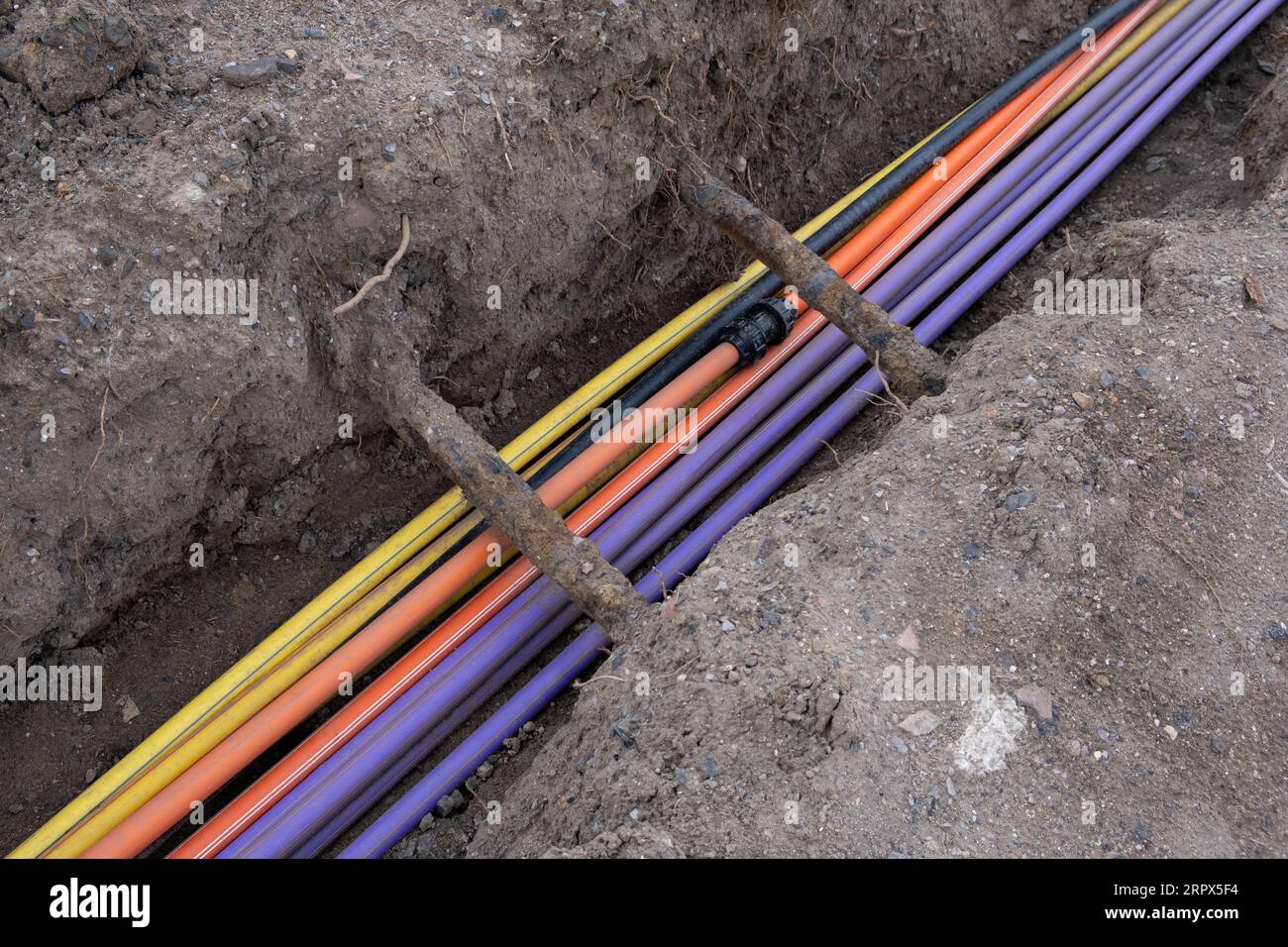 underground electric cable infrastructure communication installation ...