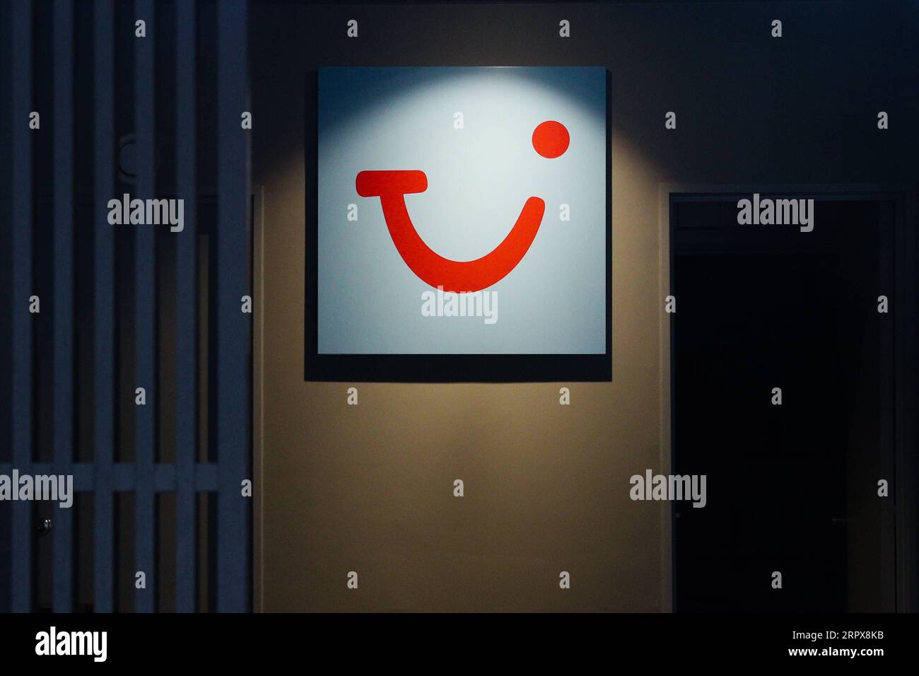 Tui business logo hi-res stock photography and images - Alamy