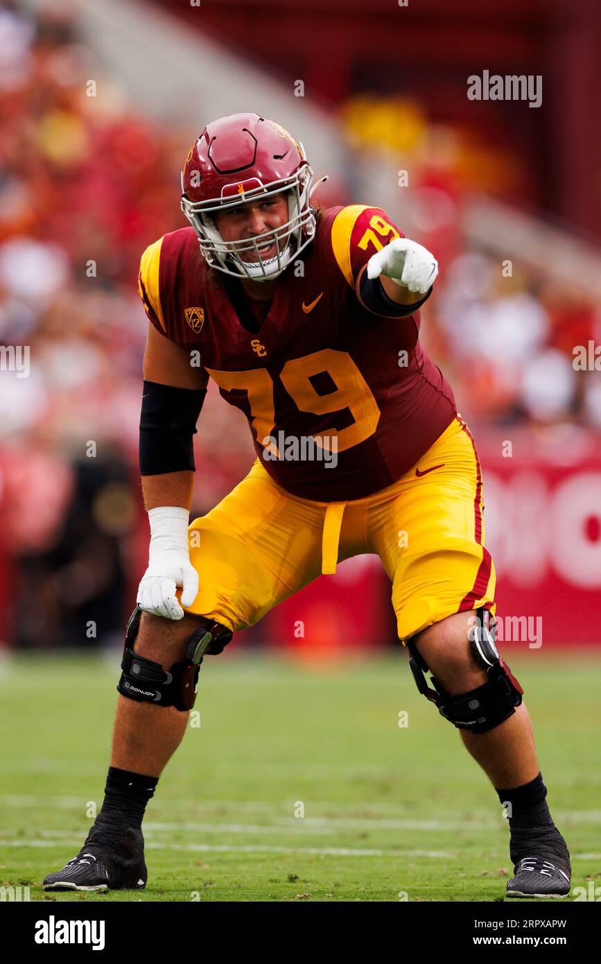 USC Trojans offensive lineman Jonah Monheim (79) in an offensive stance ...