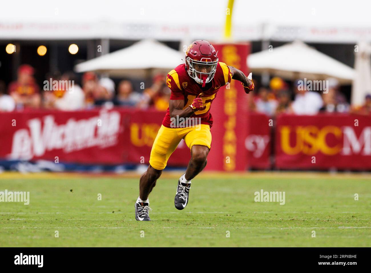 USC Trojans wide receiver Dorian Singer (15) runs a route during the ...