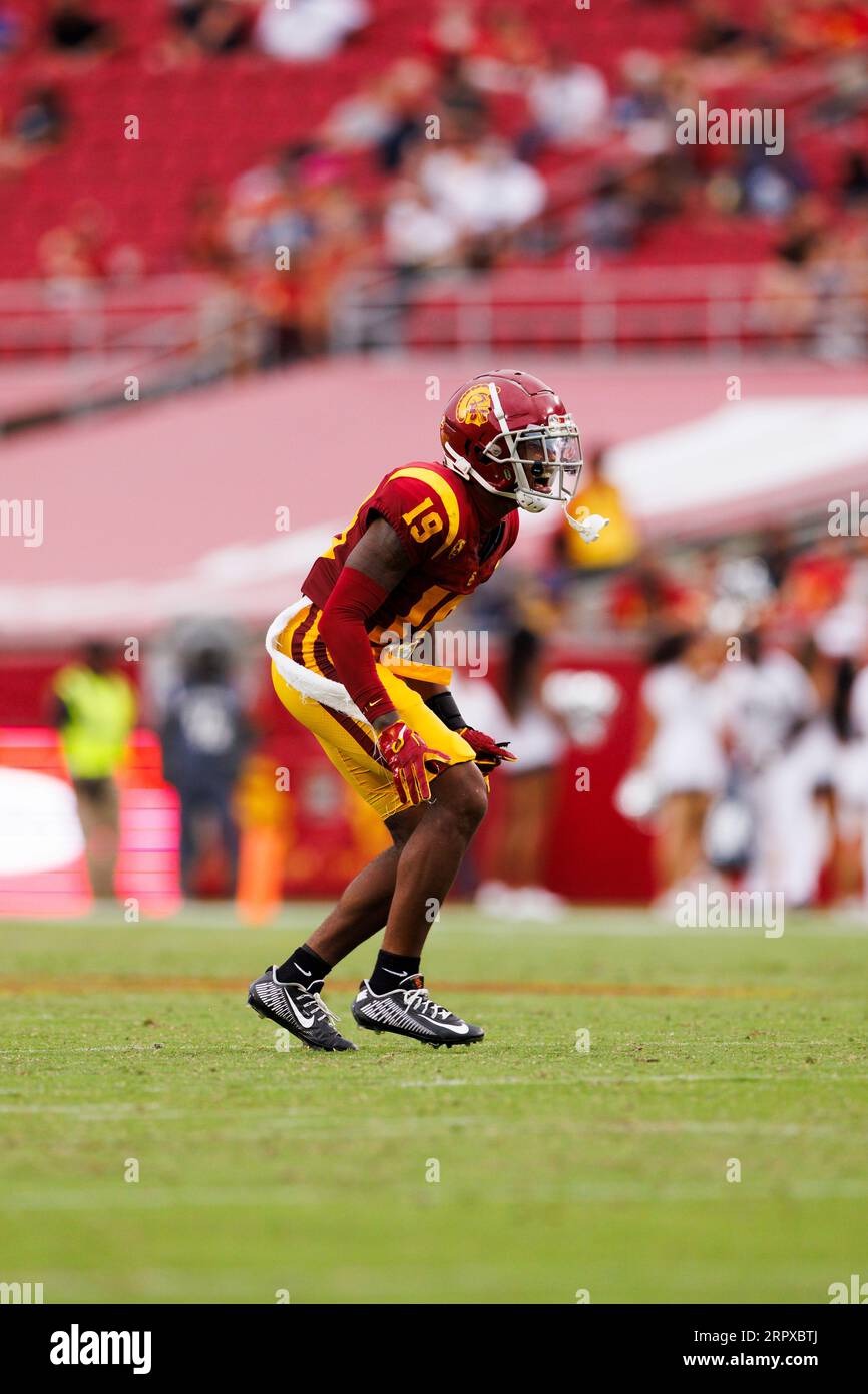 USC Trojans safety Jaylin Smith (19) yells during the NCAA football ...