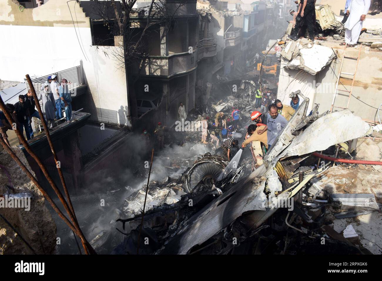 Stringer plane hi-res stock photography and images - Alamy