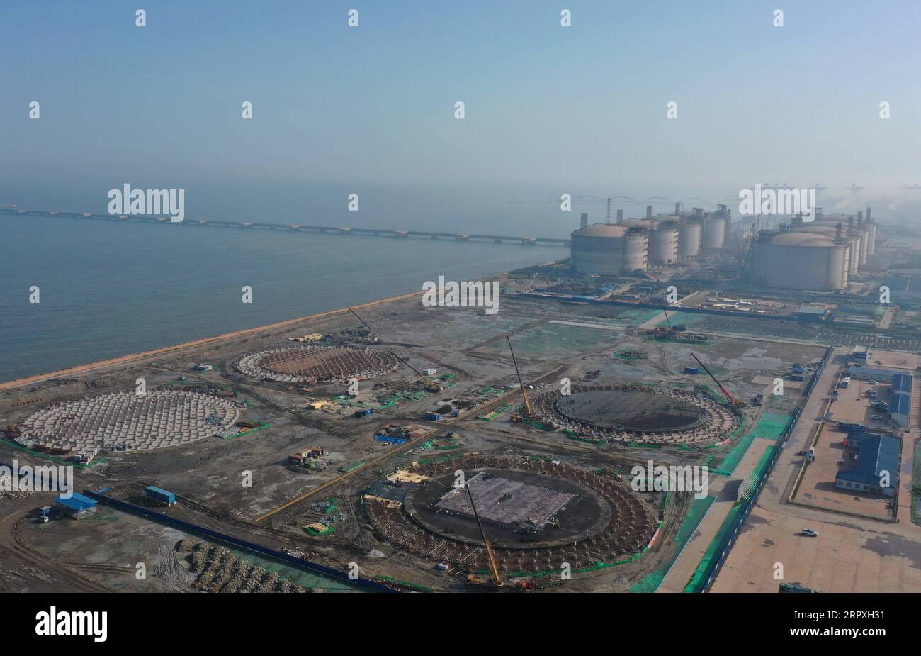 Caofeidian port hi-res stock photography and images - Alamy