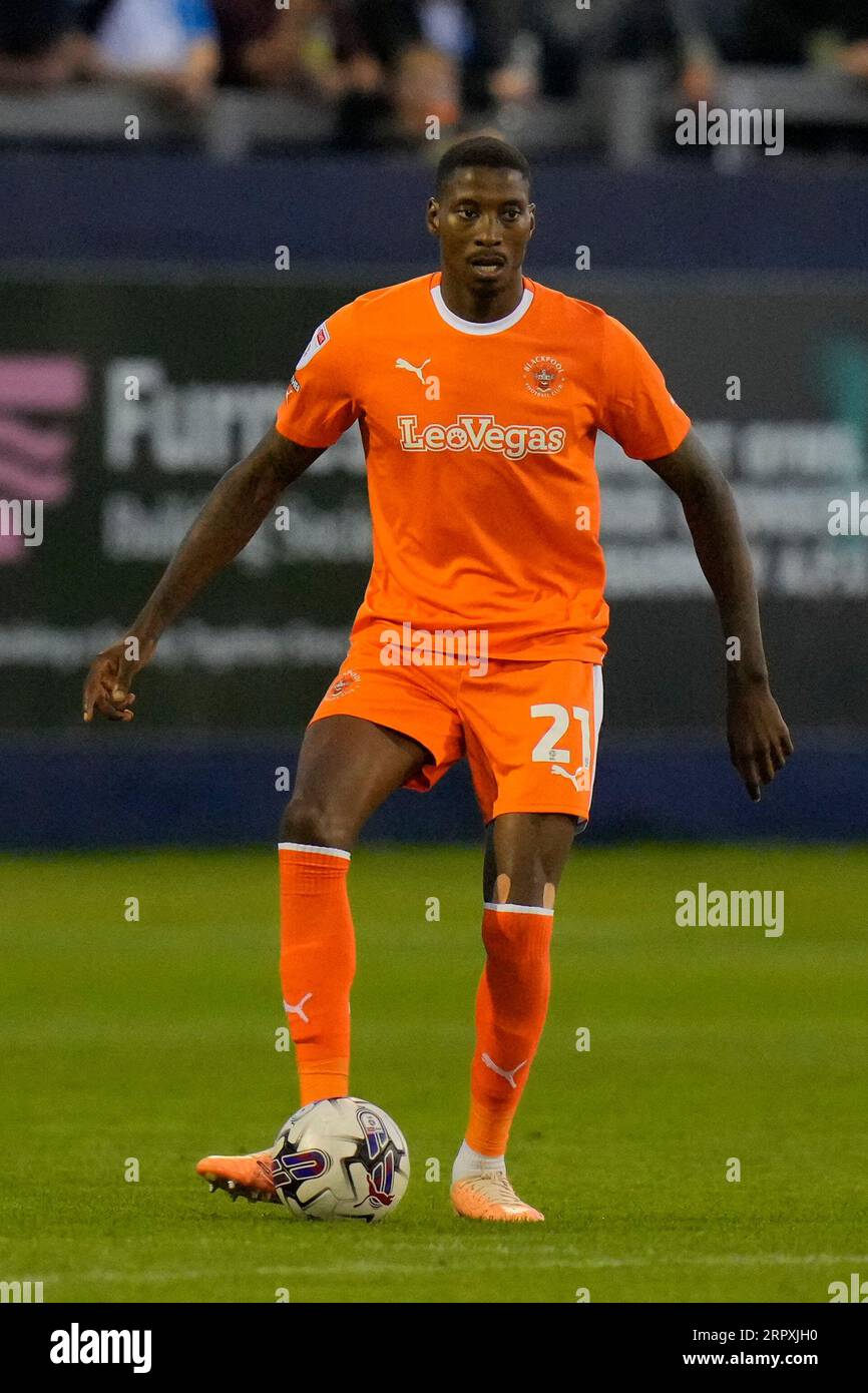 Marvin Ekpiteta #21 of Blackpool during the EFL Trophy match Barrow vs ...
