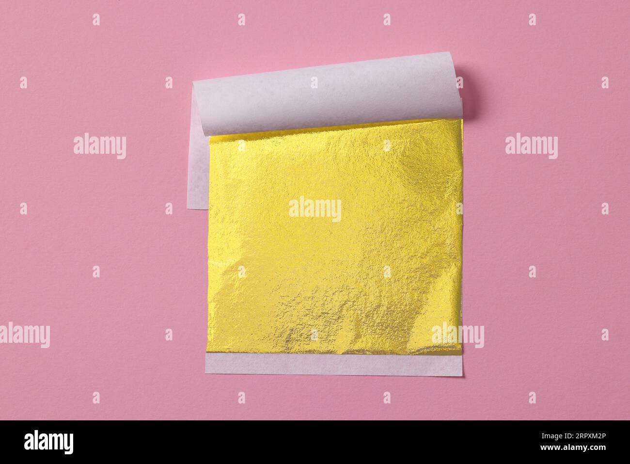 Edible gold sheet hi-res stock photography and images - Alamy