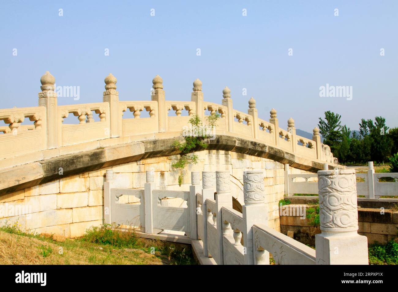 Bridge railings in ancient China, closeup of photo Stock Photo - Alamy