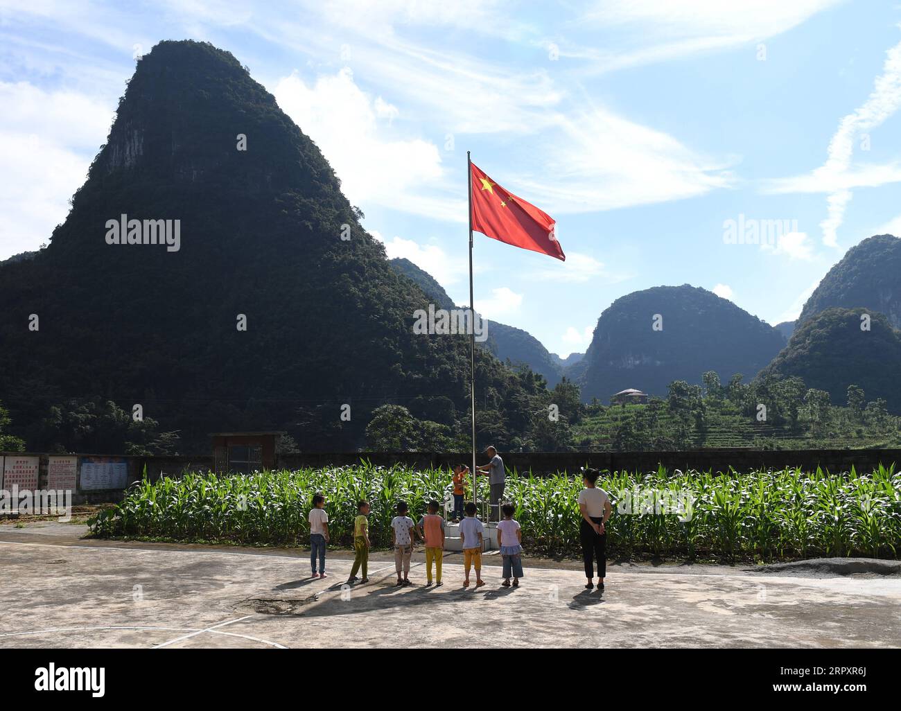 Guangxi flag children hi-res stock photography and images - Alamy