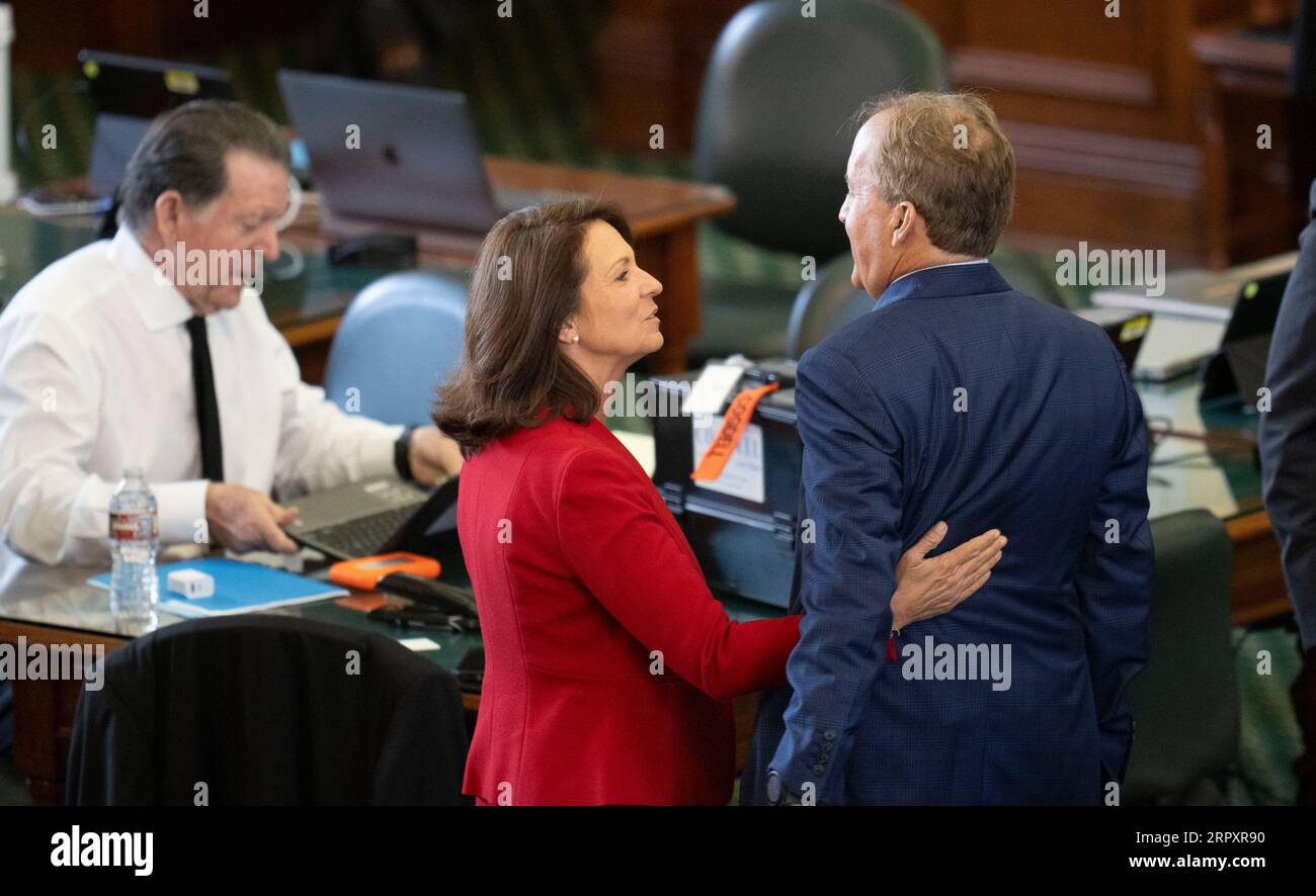 Texas Sen. ANGELA PAXTON embraces her husband former Texas Attorney ...