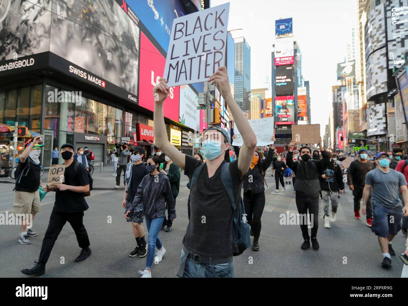 200601 -- NEW YORK, June 1, 2020 -- Demonstrators protest against ...