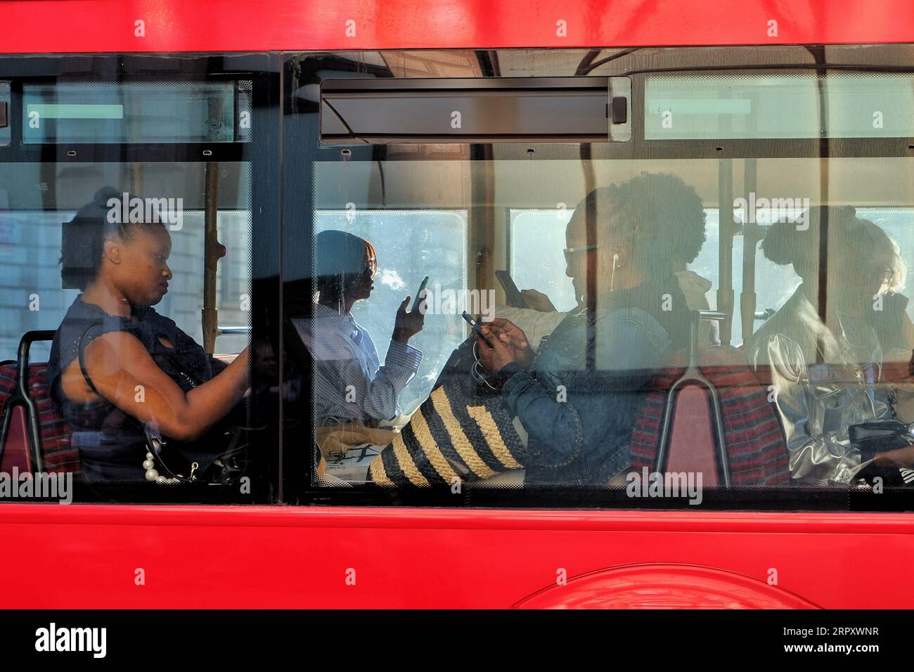 Passengers cell phones hi-res stock photography and images - Alamy