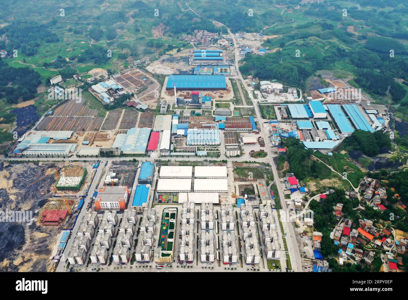 Poverty headcount ratio hi-res stock photography and images - Alamy