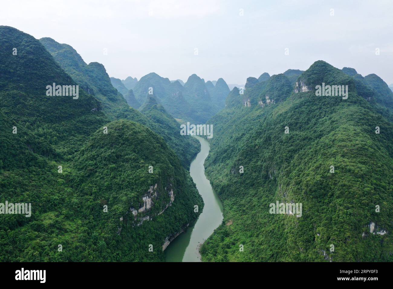 Poverty headcount ratio hi-res stock photography and images - Alamy