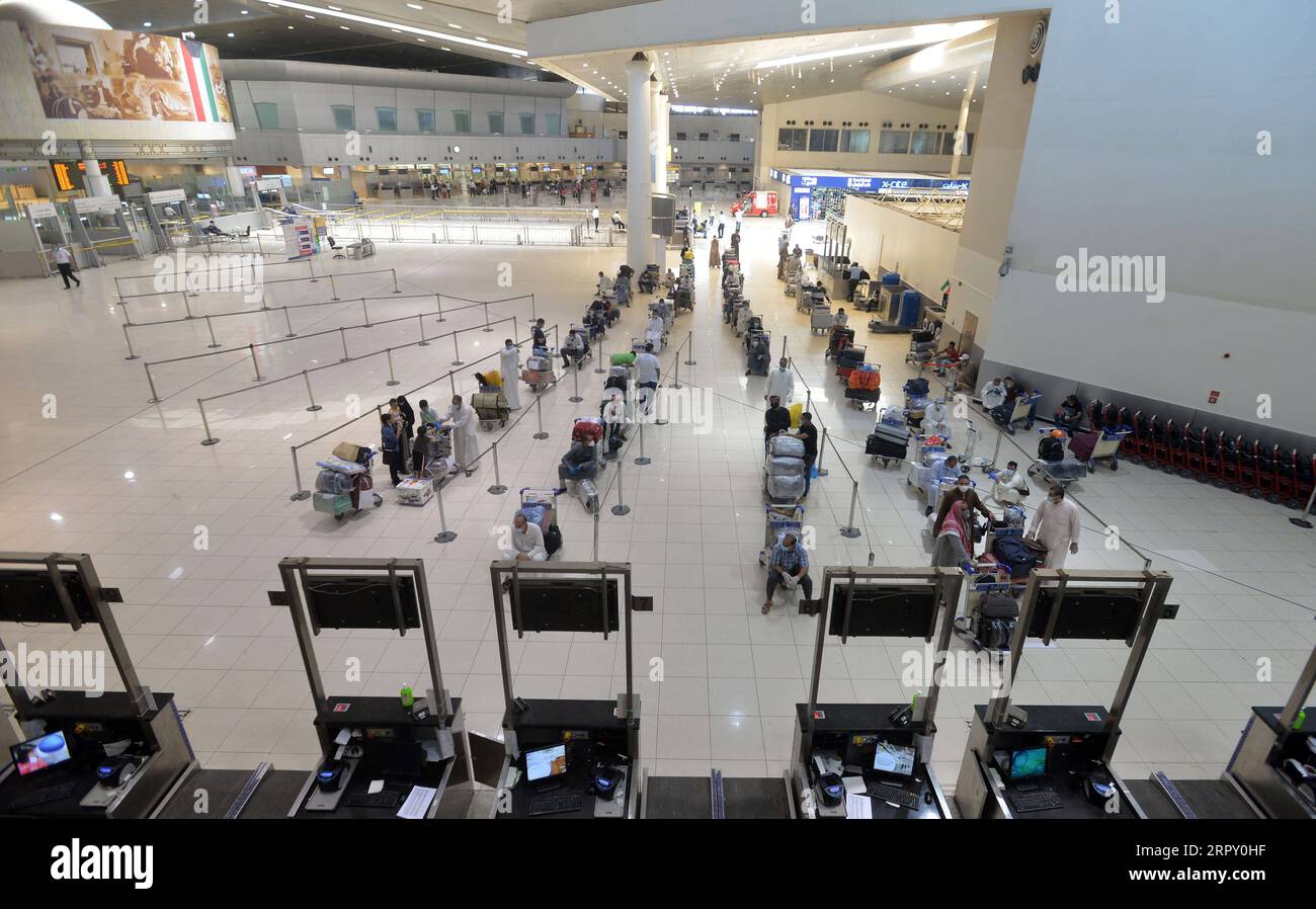 Kuwait national assembly hall hi-res stock photography and images - Alamy
