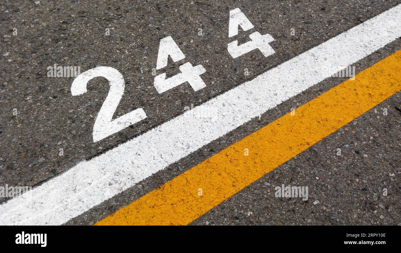 Numbers on the road hi-res stock photography and images - Alamy