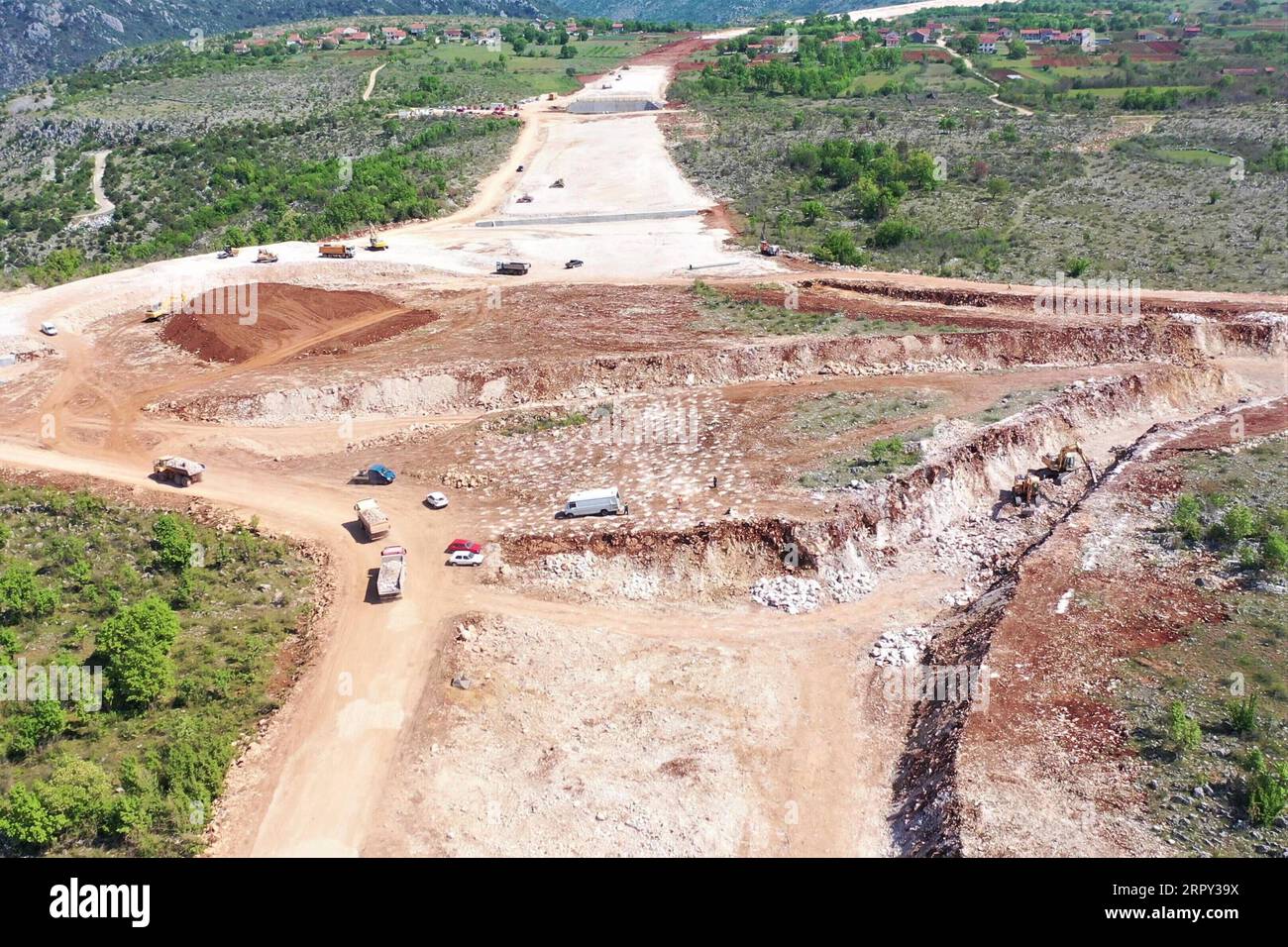 Cscec handout hi-res stock photography and images - Alamy