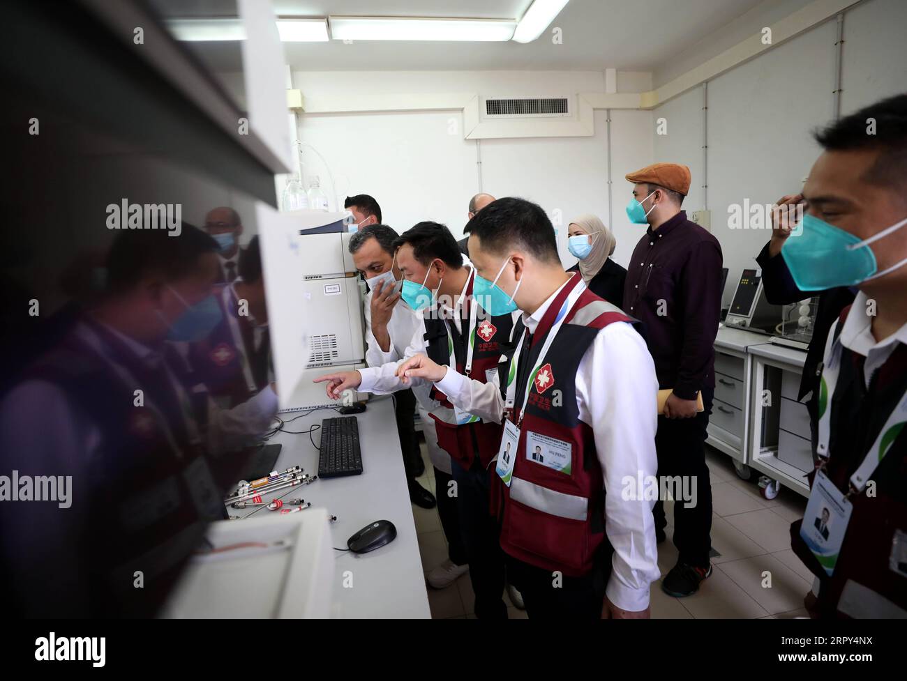 Medical laboratories in china hi-res stock photography and images - Alamy
