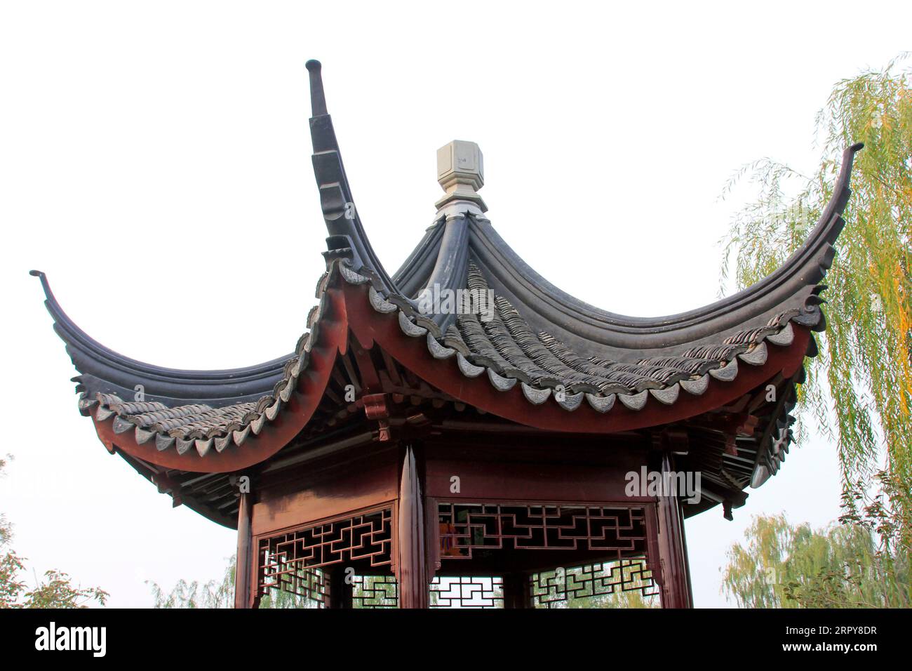 Chinese architectural style pavilion, closeup of photo Stock Photo - Alamy