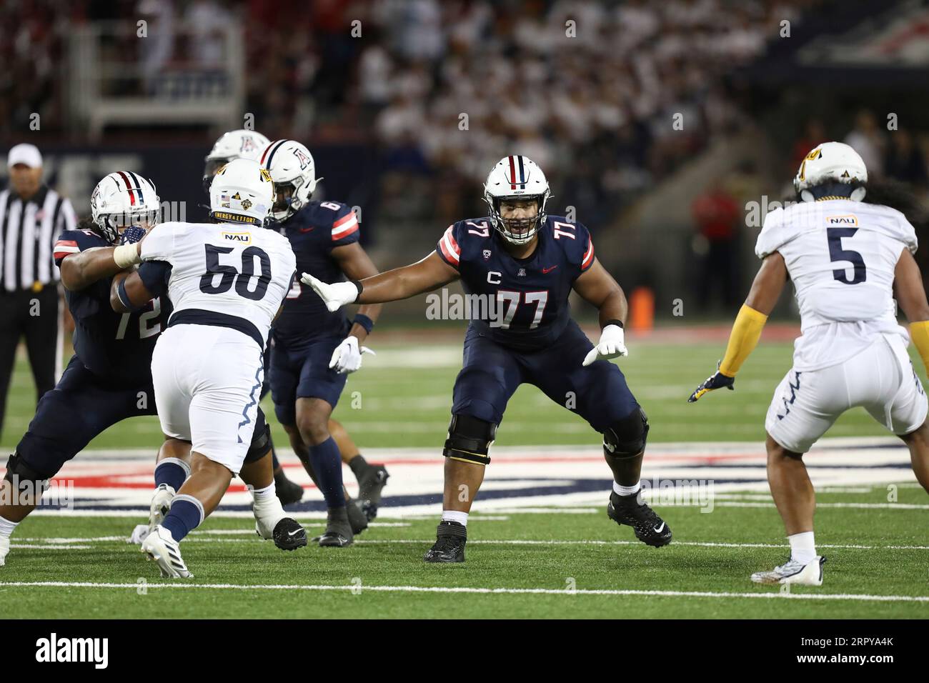 TUCSON, AZ - SEPTEMBER 02. Arizona Wildcats offensive lineman Jordan ...