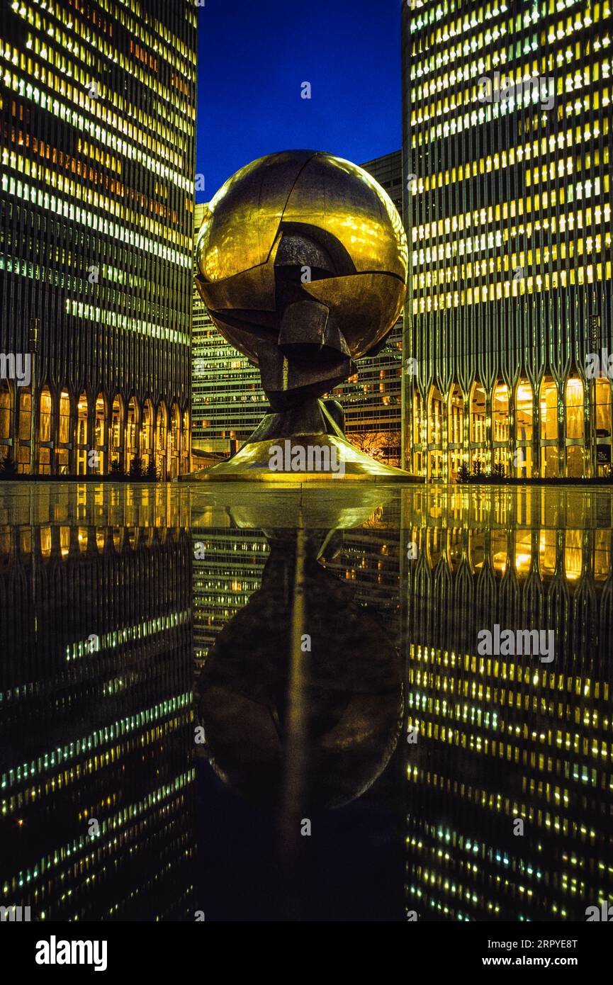 World financial center austin plaza hi-res stock photography and images ...