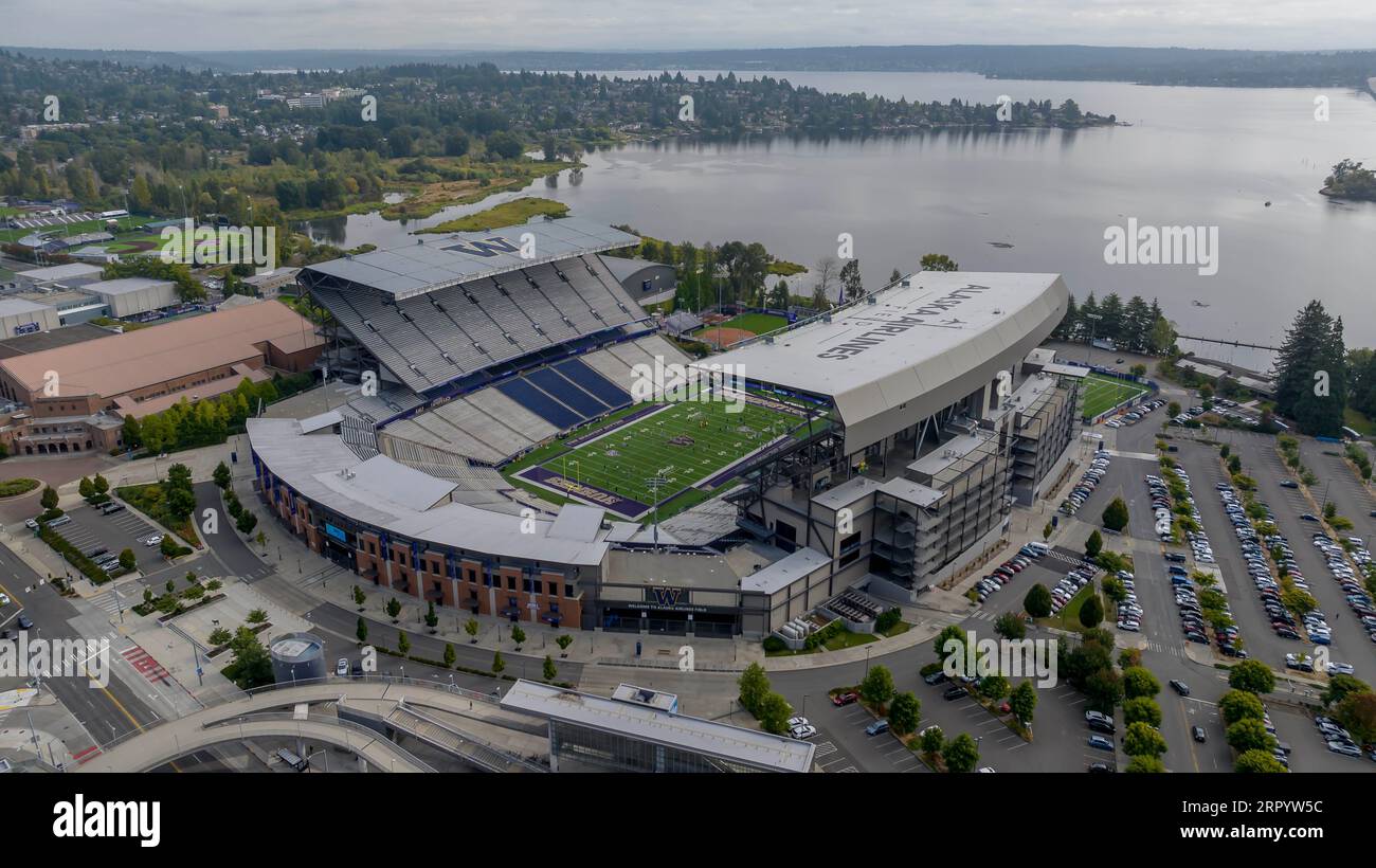 Seattle, WA, USA. 5th Sep, 2023. Aerial view of Husky Stadium ...