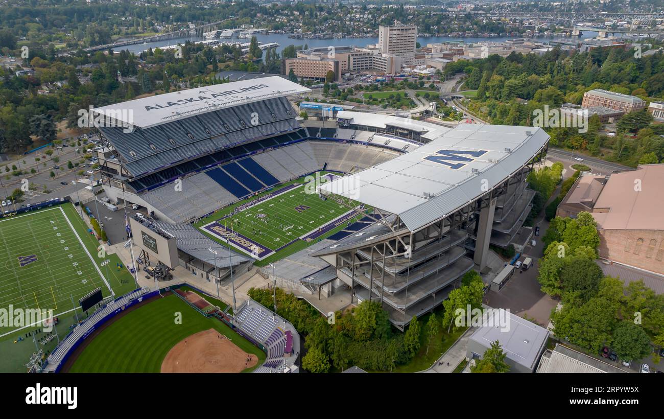 Seattle, WA, USA. 5th Sep, 2023. Aerial view of Husky Stadium ...