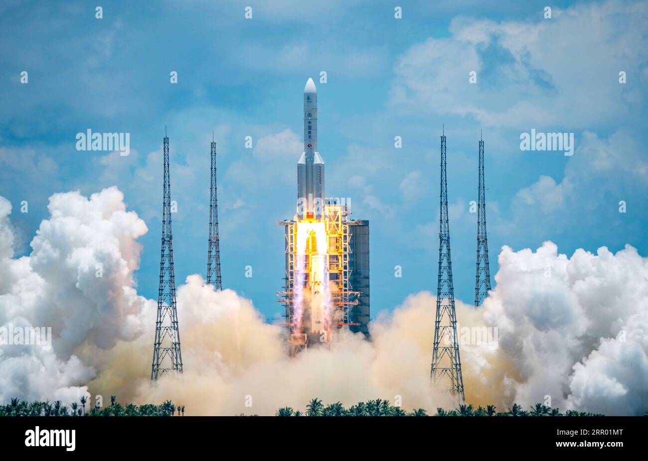 Probe launchcn hi-res stock photography and images - Alamy
