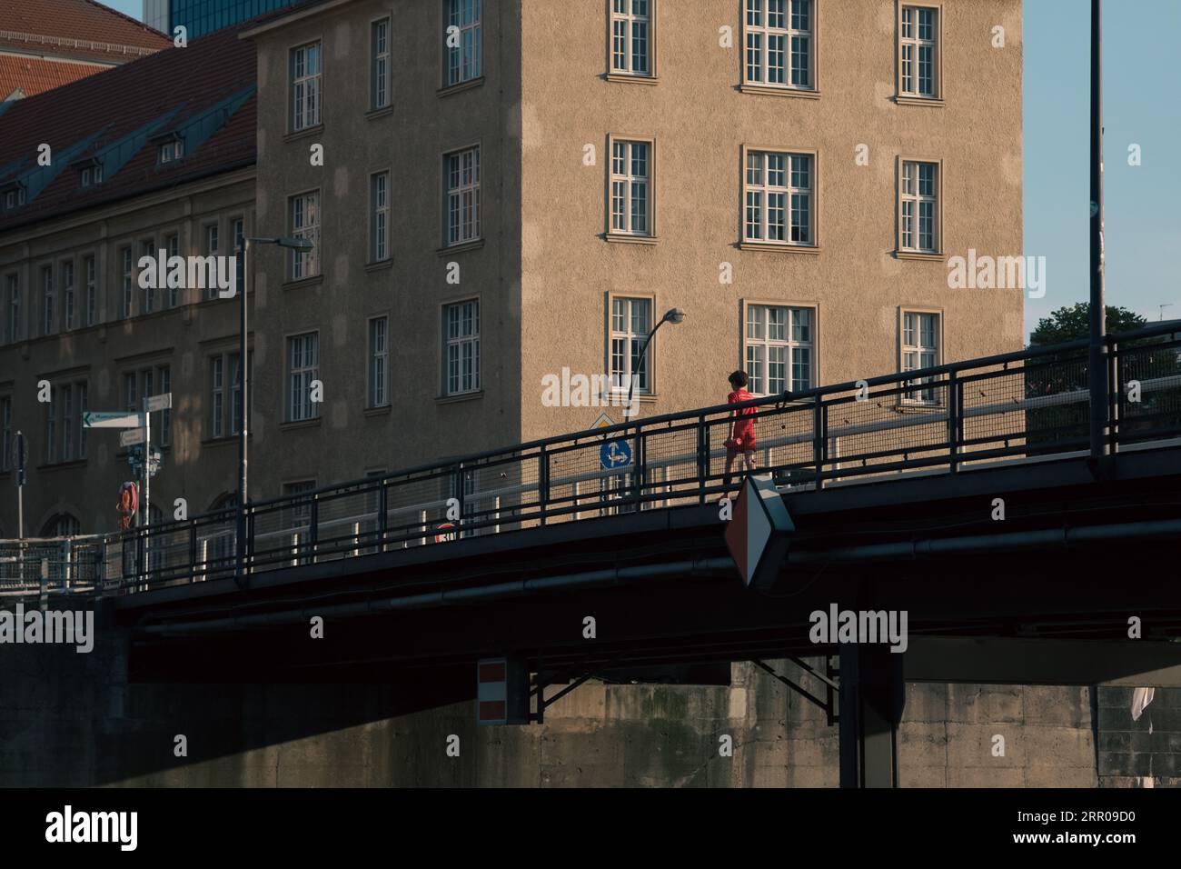 Red kid hi-res stock photography and images - Alamy