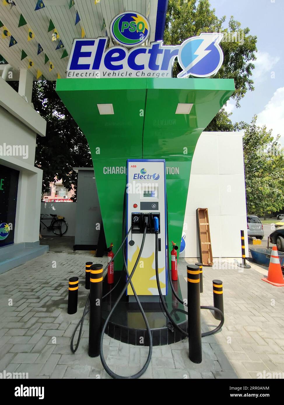 200806 -- ISLAMABAD, Aug. 6, 2020 -- Photo taken on Aug. 5, 2020 shows ...