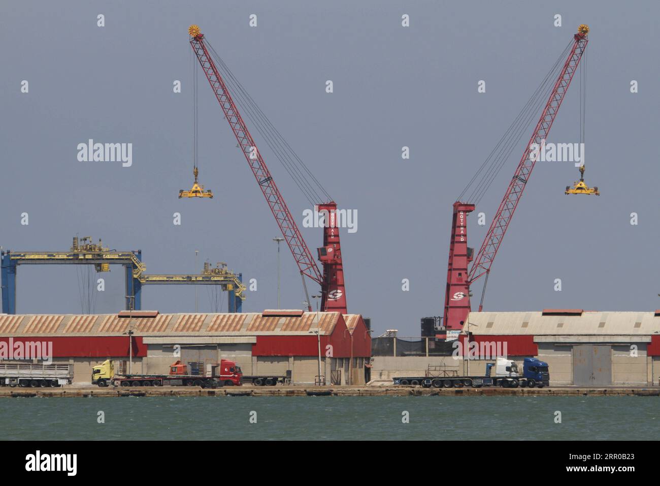The port of tripoli hi-res stock photography and images - Alamy