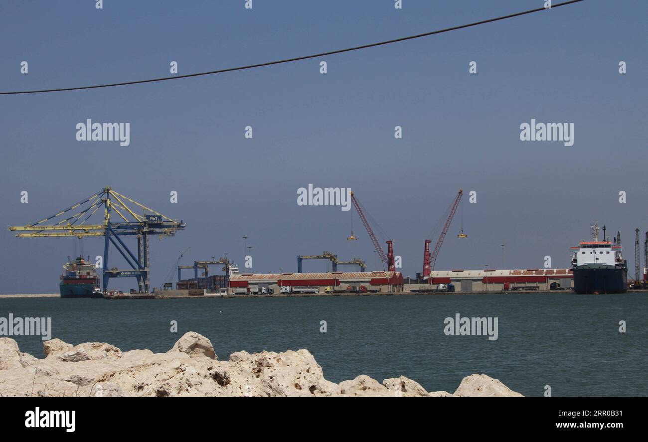 200806 -- TRIPOLI LEBANON, Aug. 6, 2020 Xinhua -- Photo taken on Aug. 6 ...