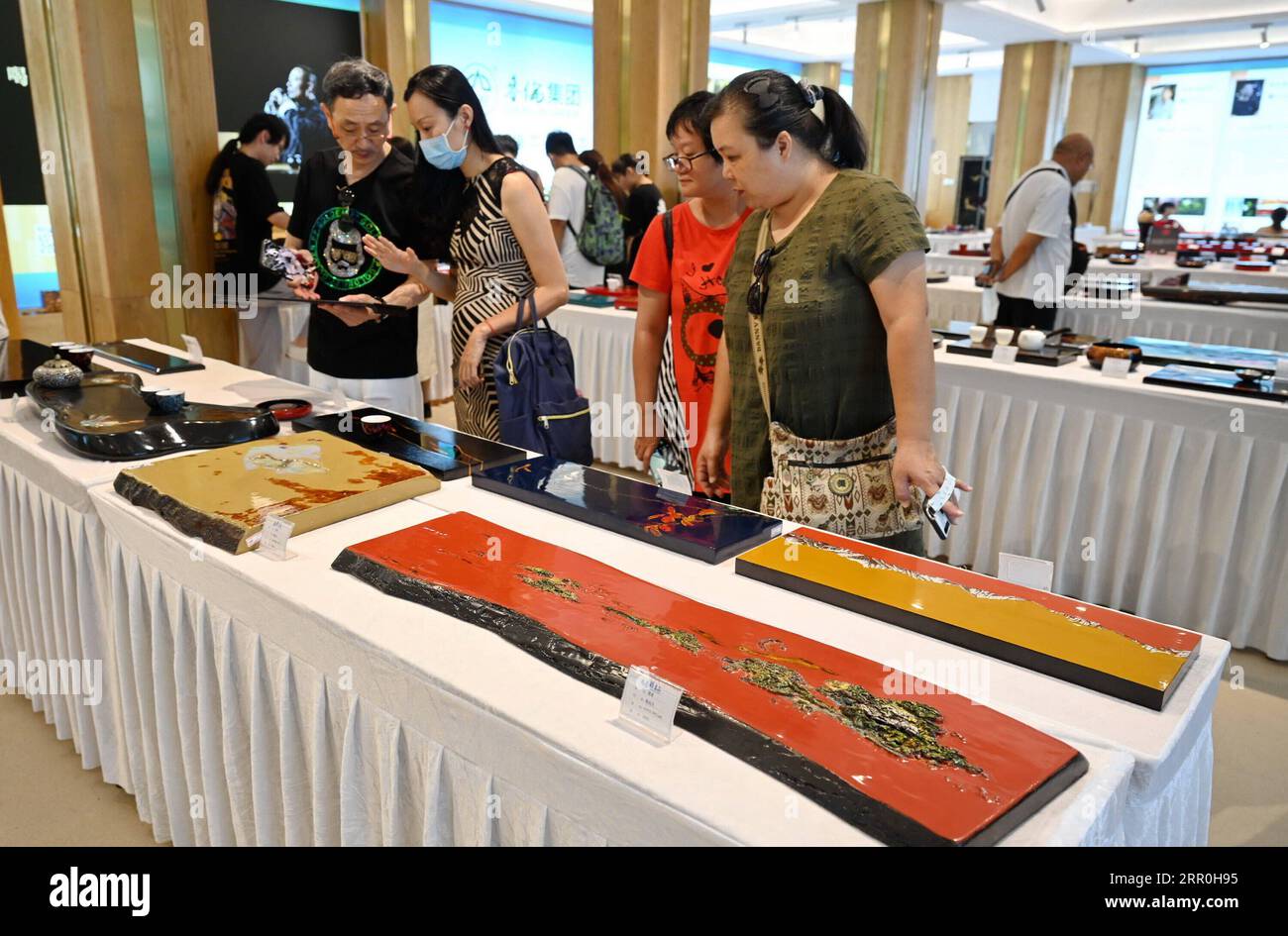 200815 -- FUZHOU, Aug. 15, 2020 -- People visit an exhibition of ...