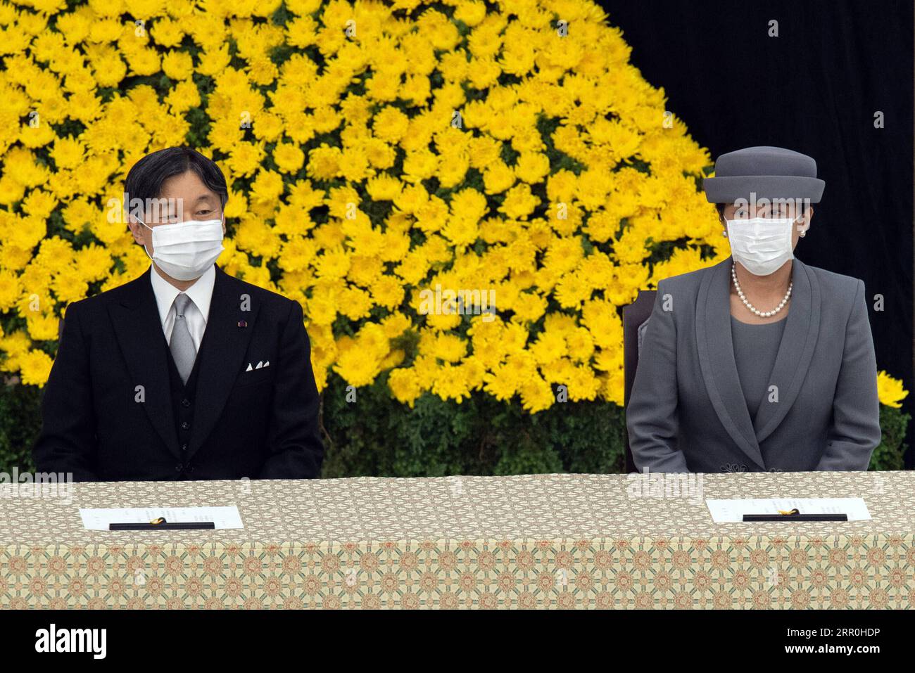 200815 -- TOKYO, Aug. 15, 2020 Xinhua -- Japan s Emperor Naruhito L and ...