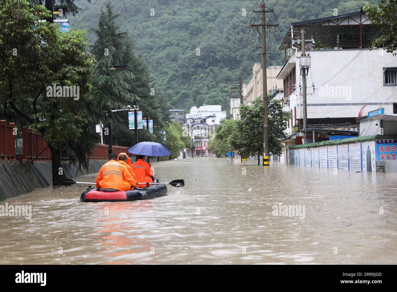 Rainfal disaster hi-res stock photography and images - Alamy