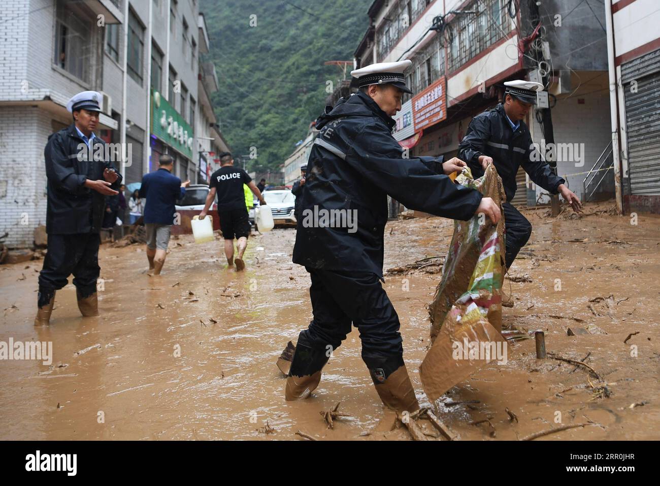 Rainfal disaster hi-res stock photography and images - Alamy