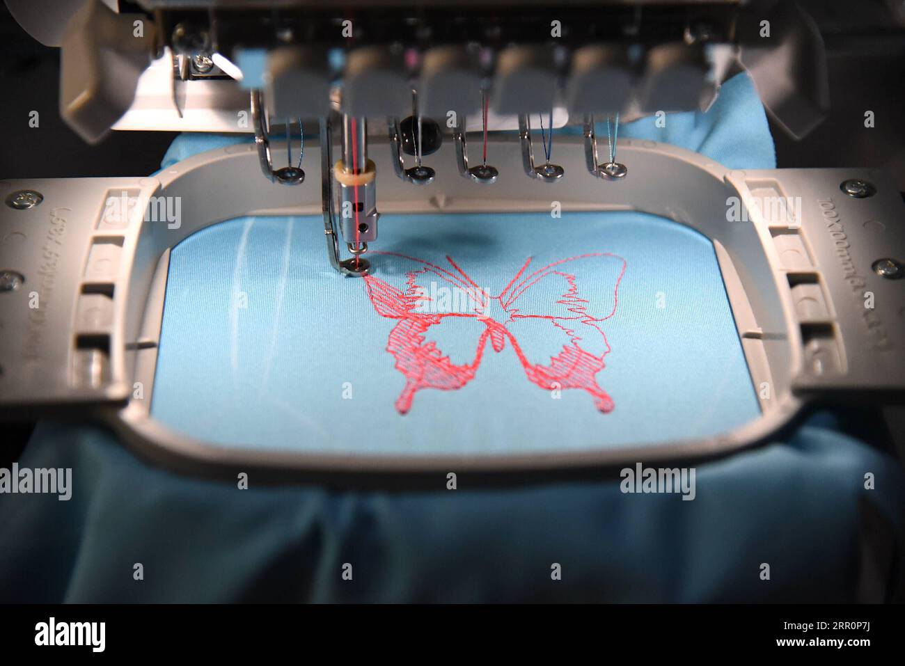 Butterfly sewing machine hi-res stock photography and images - Alamy