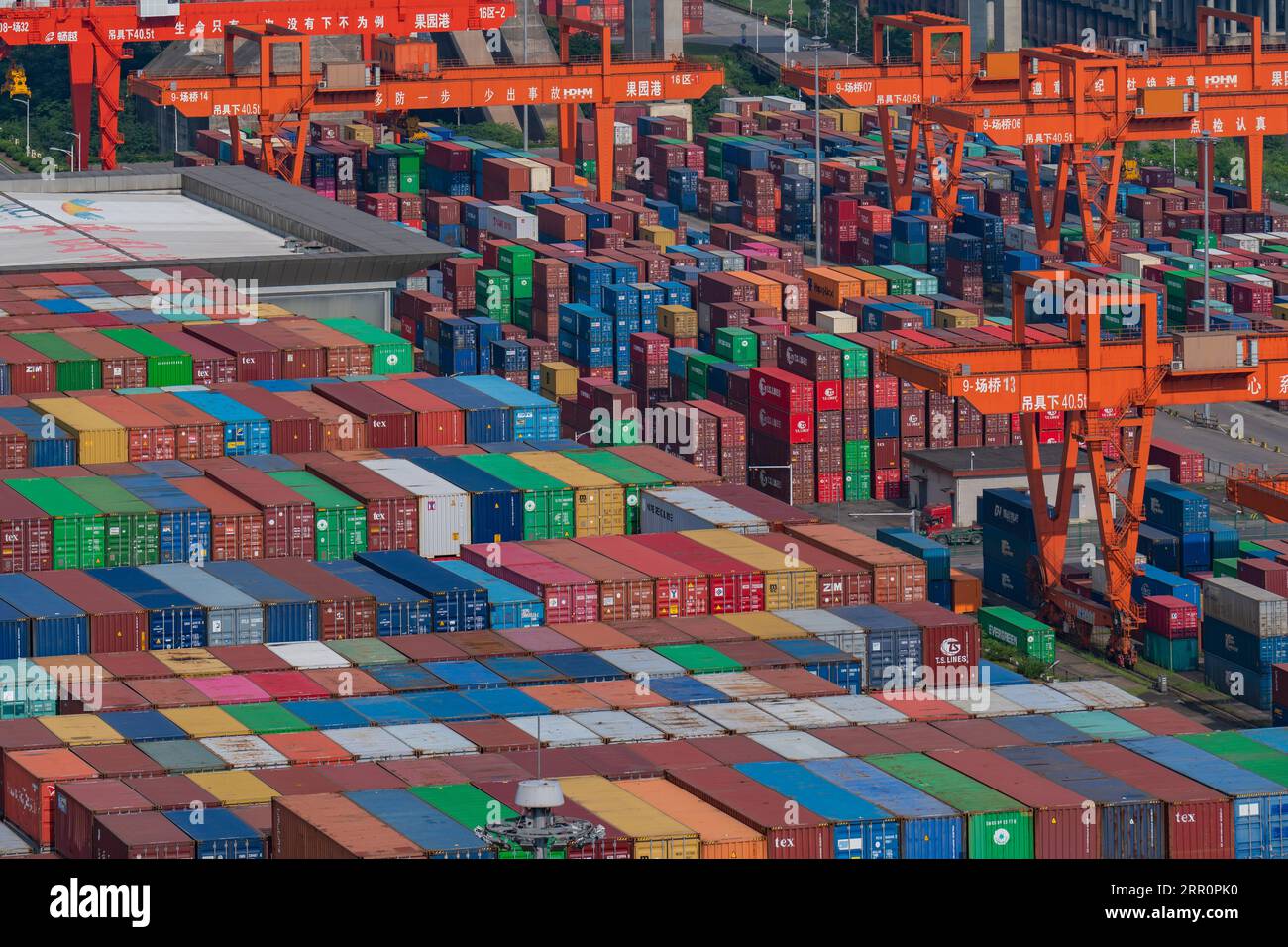 China chongqing port hi-res stock photography and images - Alamy