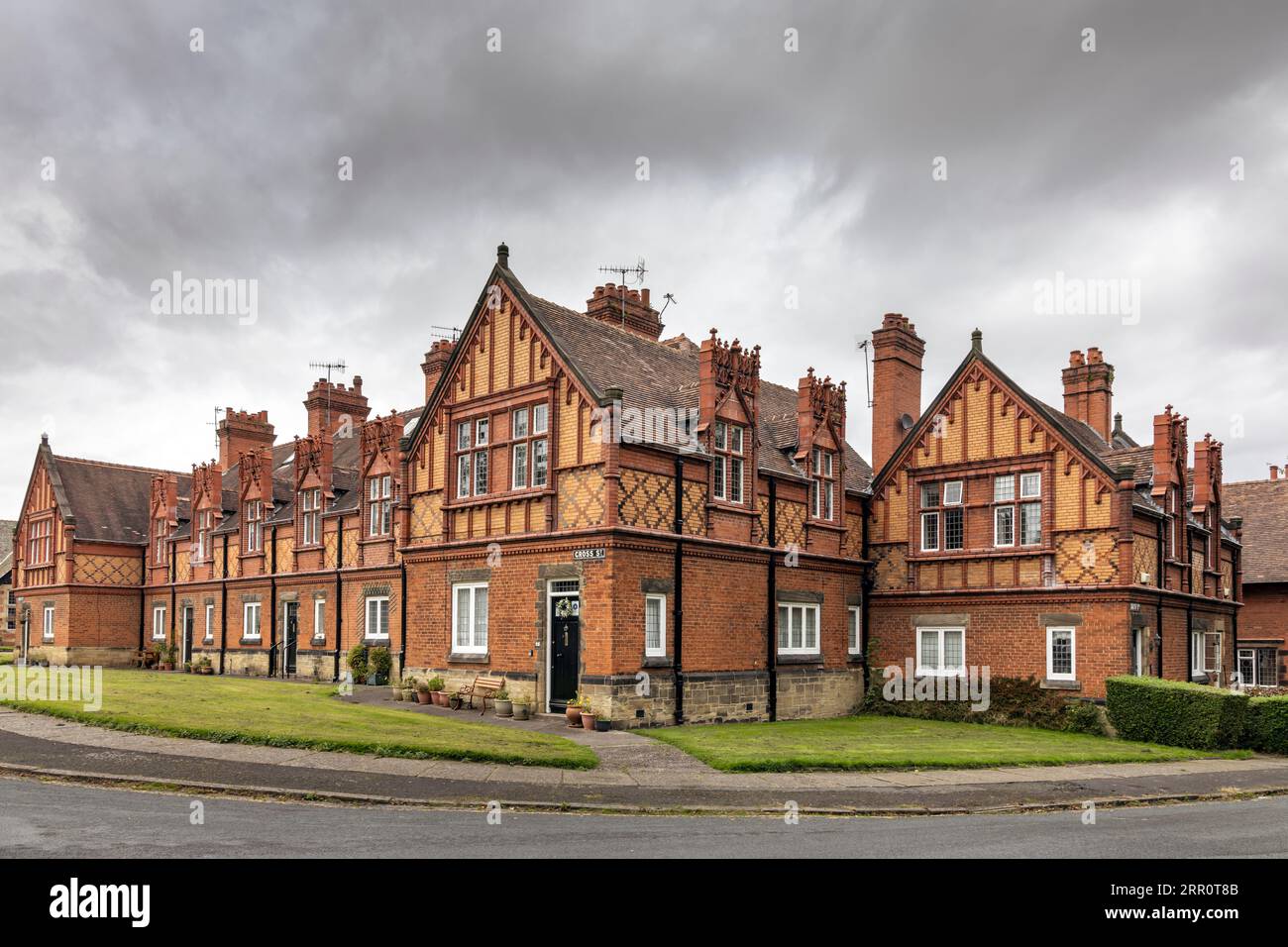 Cottages and houses in Port Sunlight village on the Wirral, Merseyside ...