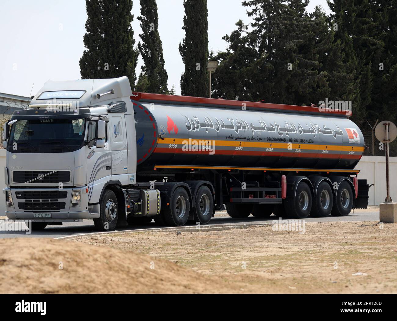 200901 -- GAZA, Sept. 1, 2020 -- A fuel tanker arrives at the Gaza ...