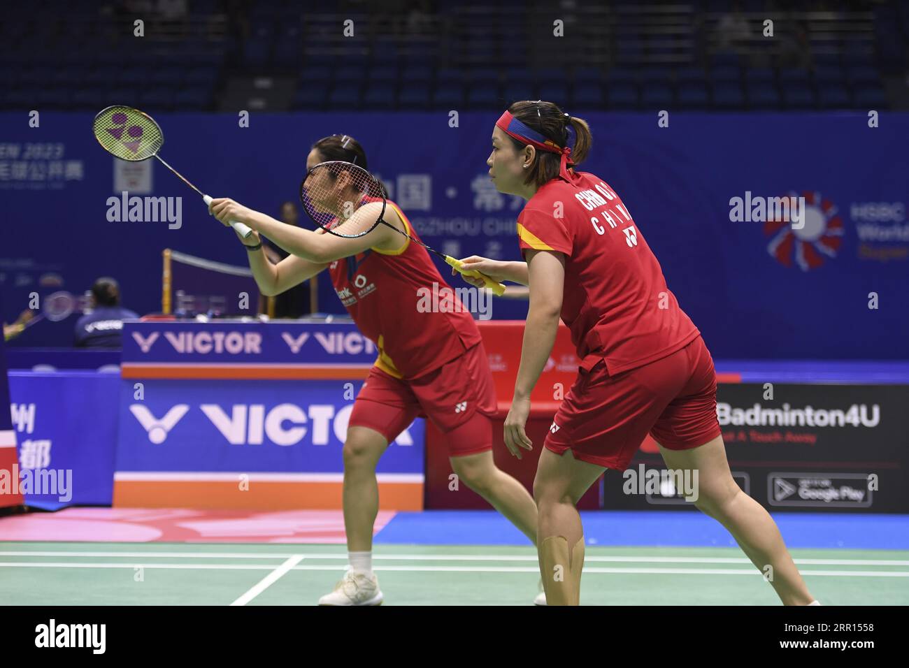 Chinese badminton players Chen Qingchen, Jia Yifan defeat Indian ...