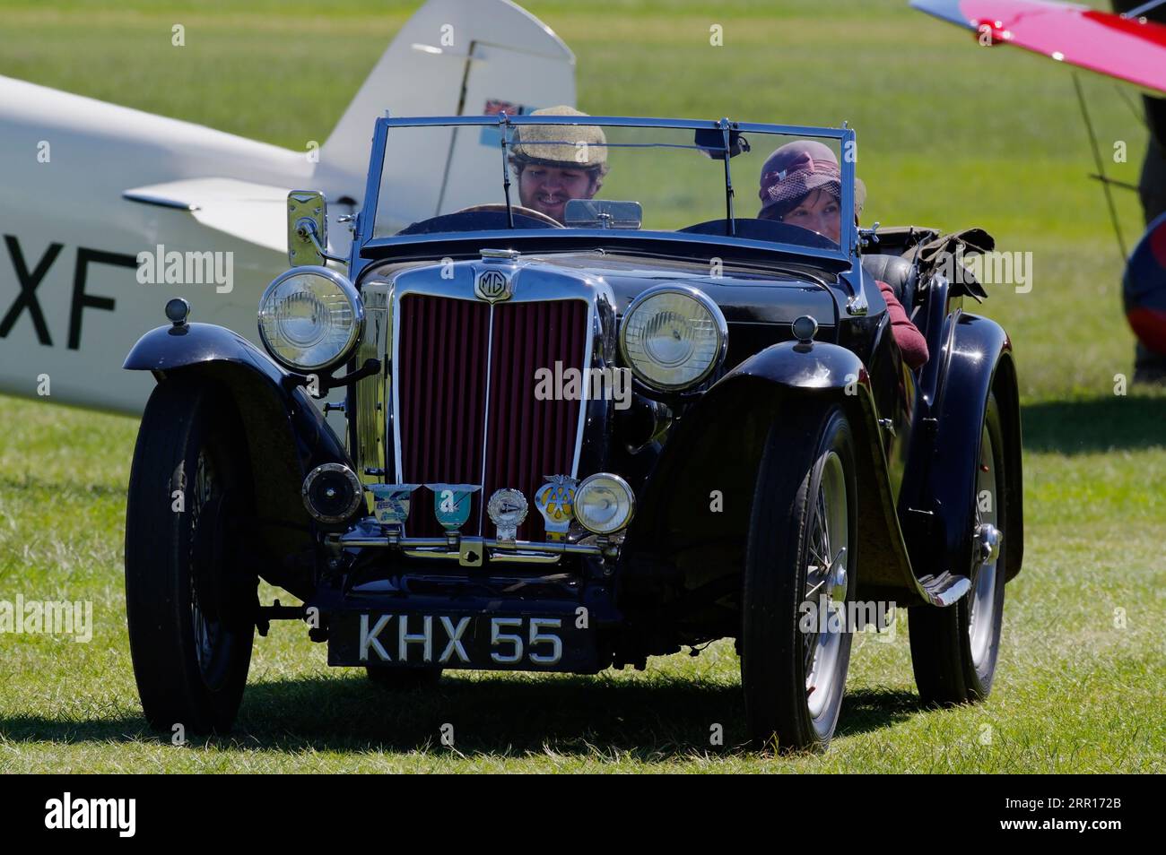 Ta hat hi-res stock photography and images - Alamy