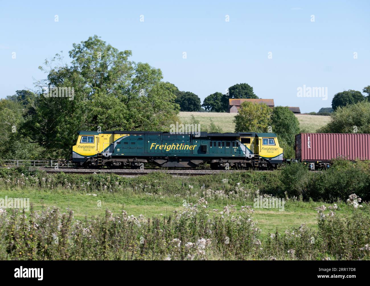 Class 70 diesel locomotive No. 70016 pulling a freightliner train ...
