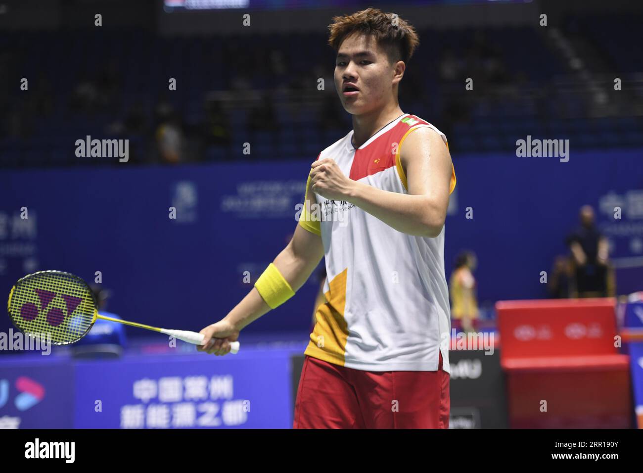 Chinese badminton players Liang Weikeng, Wang Chang defeat Indonesian ...