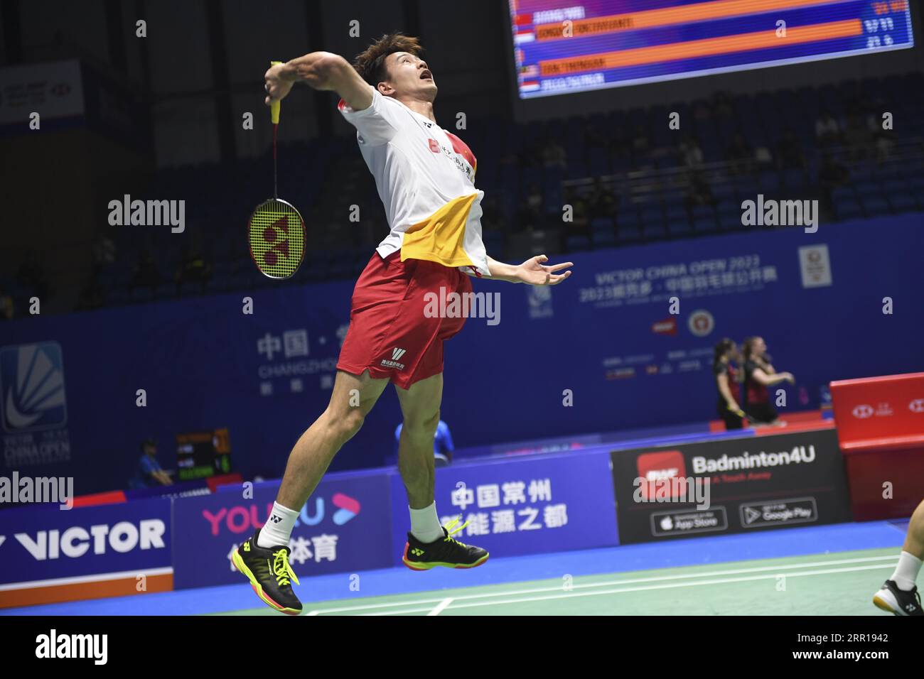 Chinese badminton players Liang Weikeng, Wang Chang defeat Indonesian ...