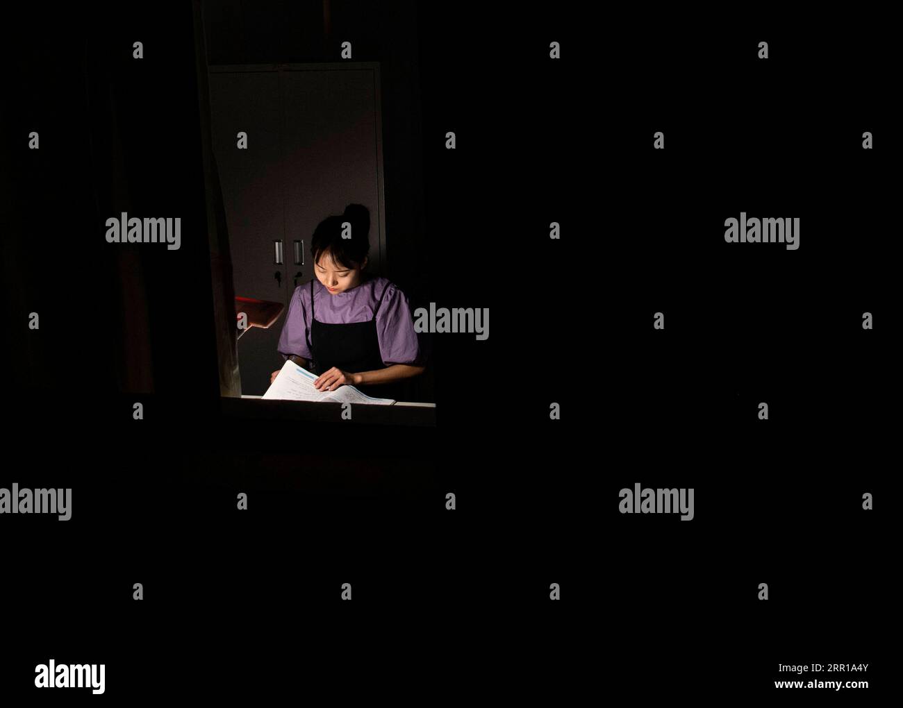 China school classroom maths hi-res stock photography and images - Alamy