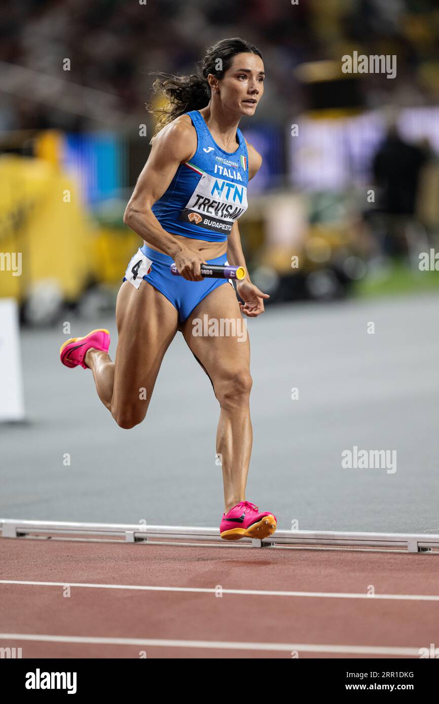 Giancarla Trevisan participating in the 400 meters relay at the World ...