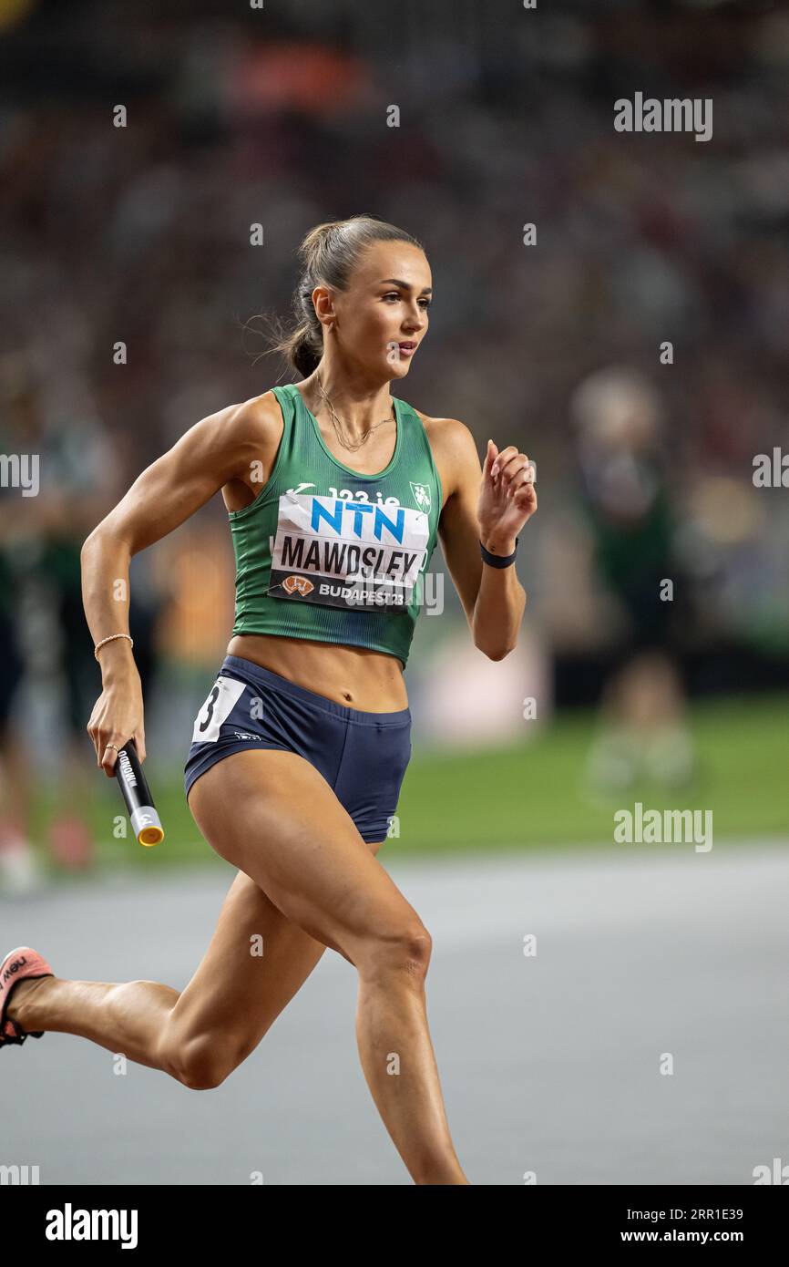 Sharlene Mawdsley participating in the 400 meters relay at the World ...