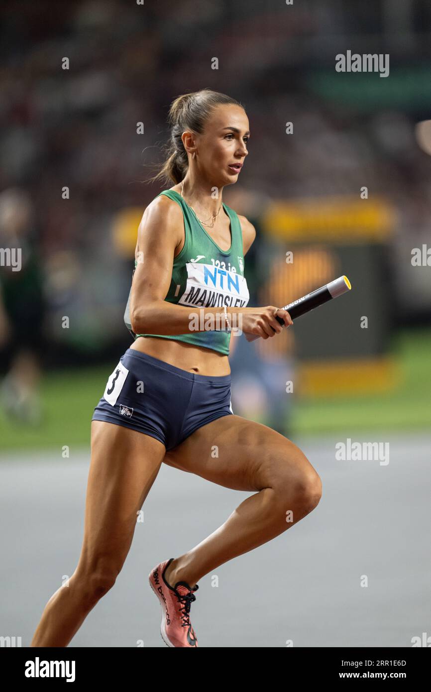 Sharlene Mawdsley participating in the 400 meters relay at the World ...