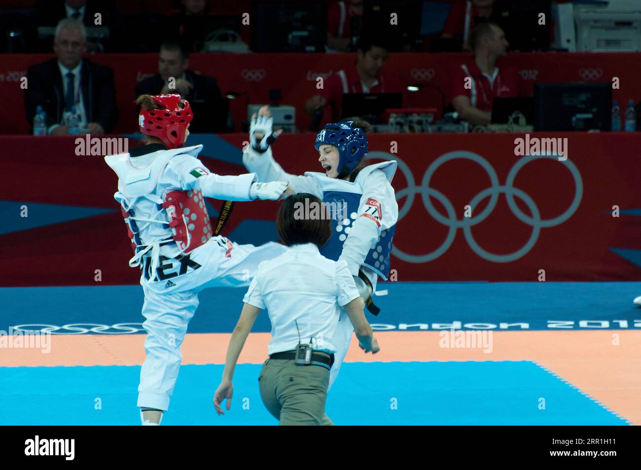Olympic taekwondo women hi-res stock photography and images - Alamy