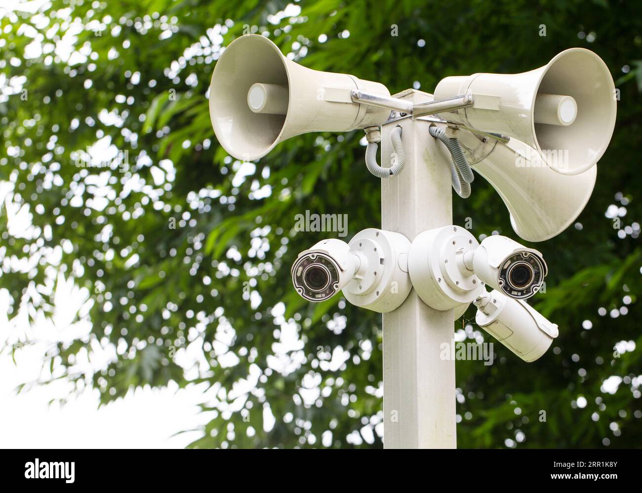 Surveillance cameras speaker system hi-res stock photography and images ...
